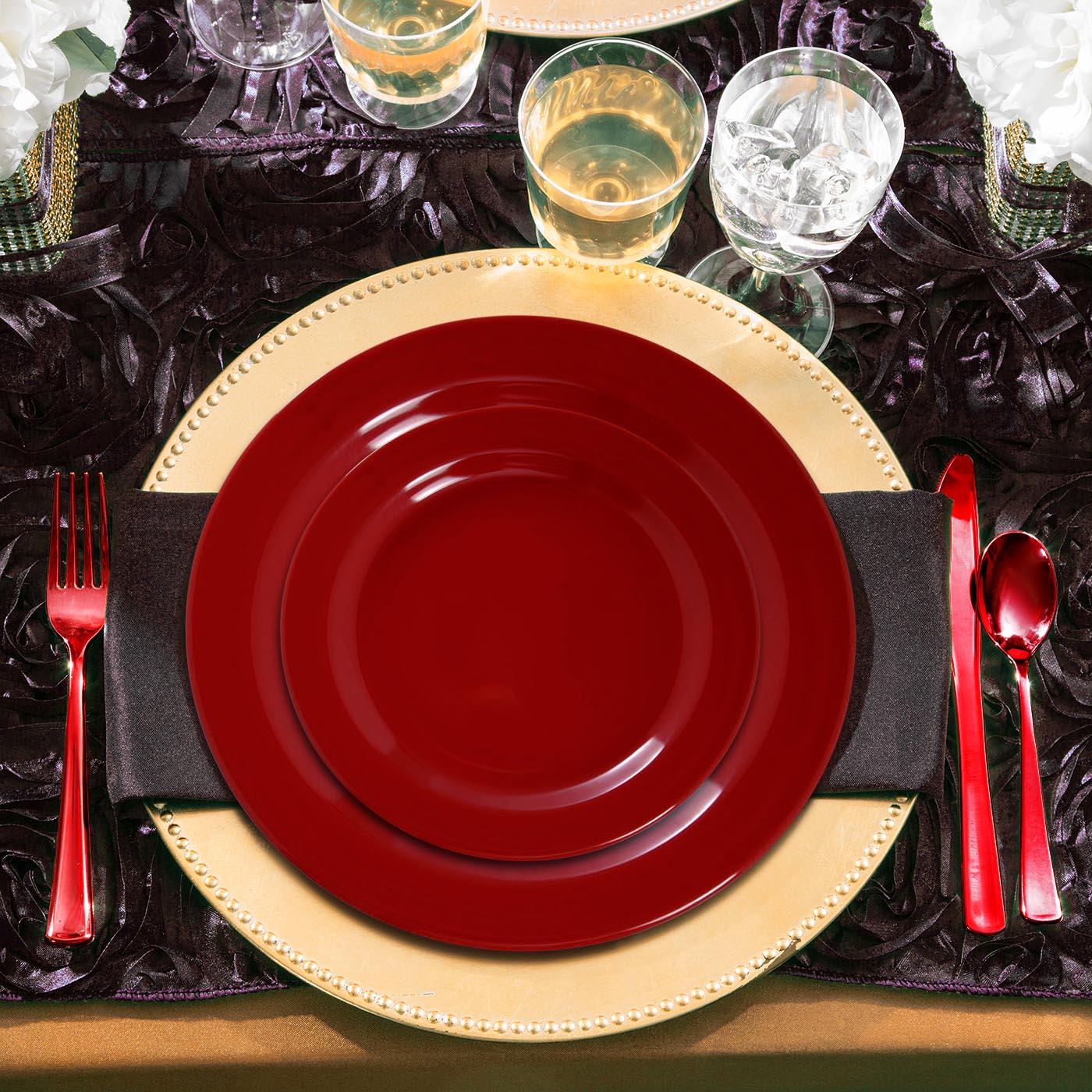 Disposable Red Holiday Dinnerware | Smarty Had A Party