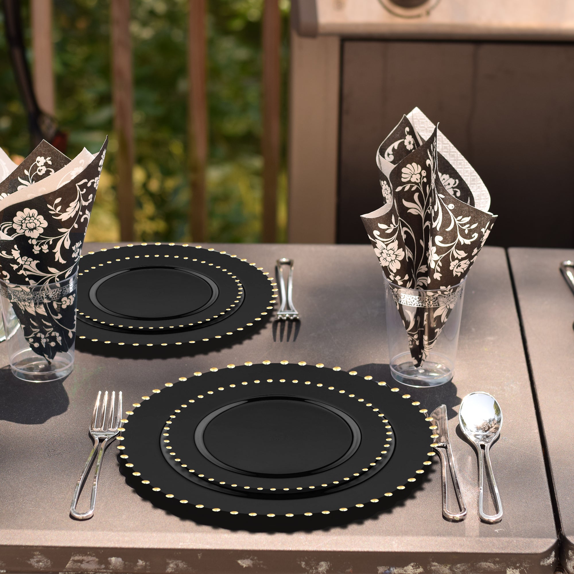 Black & Gold Pearl Salad Plates | Fancy Disposable Set