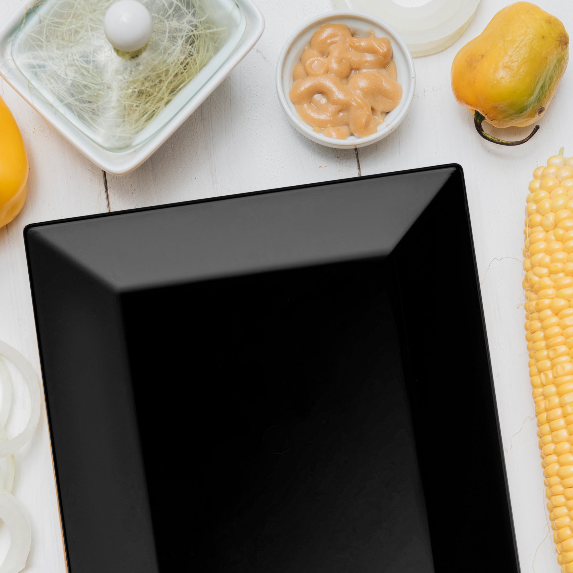 Plastic Plates - Rectangular Dessert Plates | Smarty Had A Party